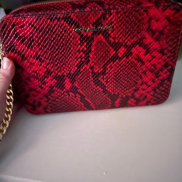 MICHAEL Michael Kors | Bags | Michael Kors Red Crossbody | Poshmark
